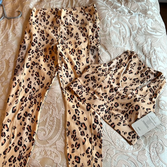 Fabletics | Other | Fabletics Set | Poshmark